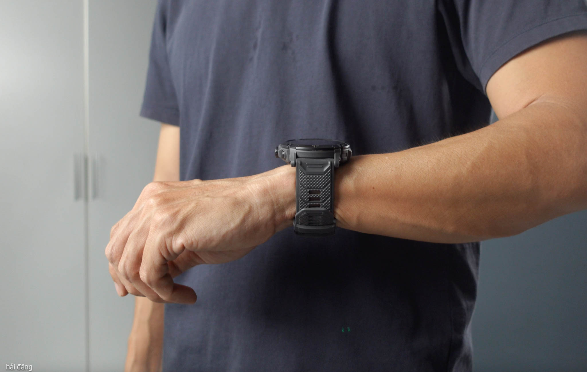 Đánh giá Coros Vertix 2S: Xịn xò, giá phải chăng, có đáng mua?