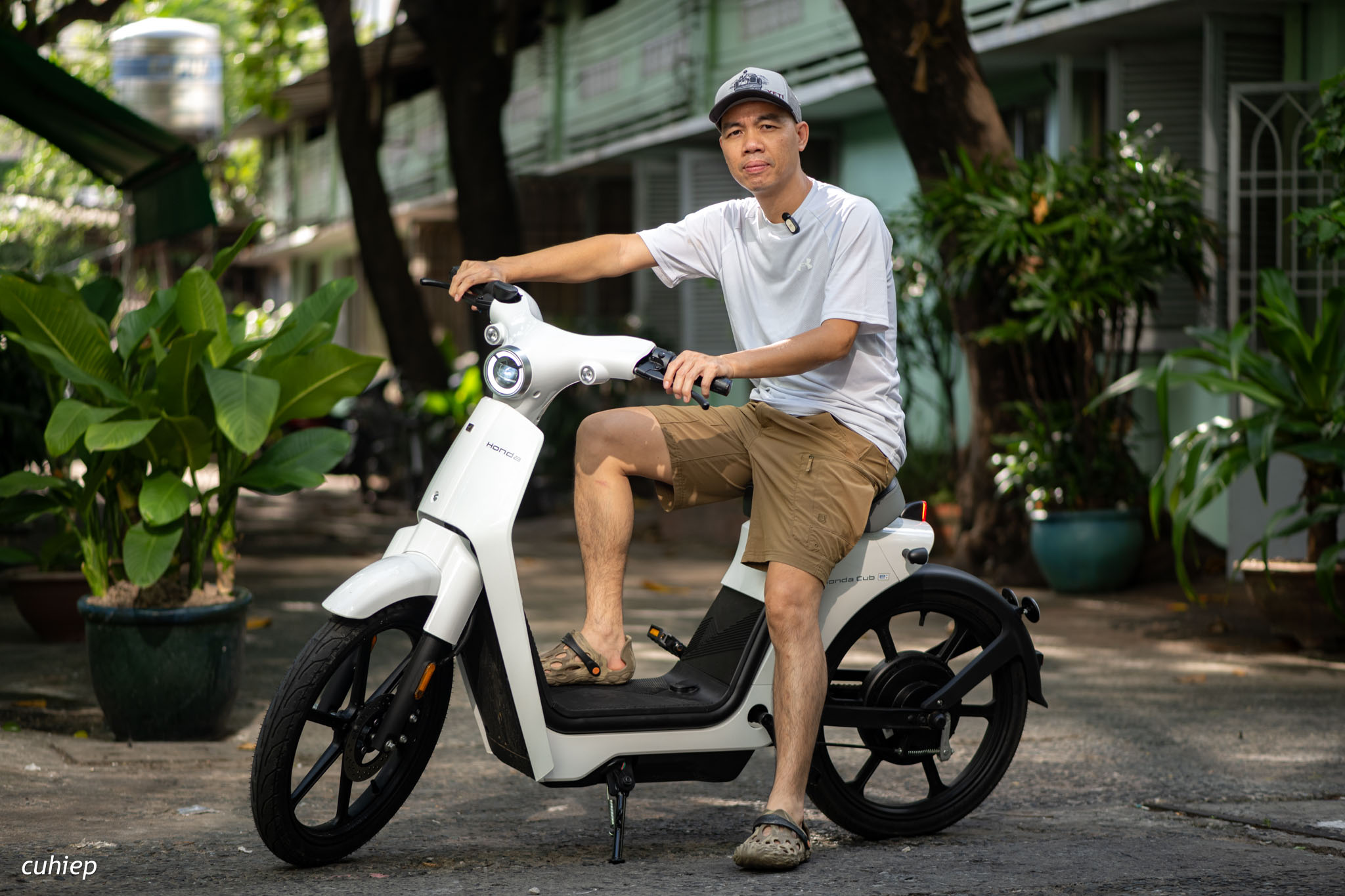 Trên tay Honda Cub E: đẹp và lạ