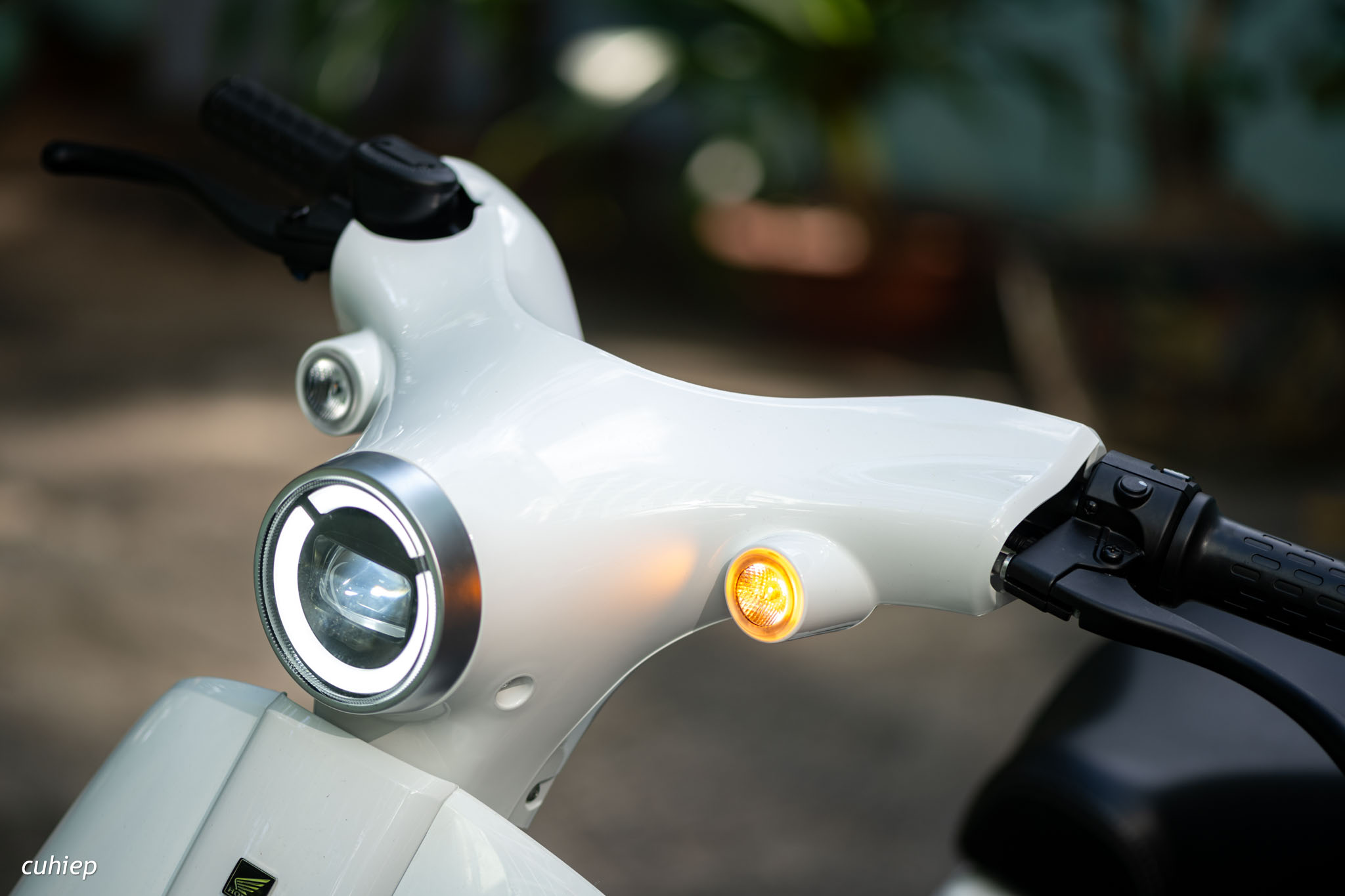 Trên tay Honda Cub E: đẹp và lạ