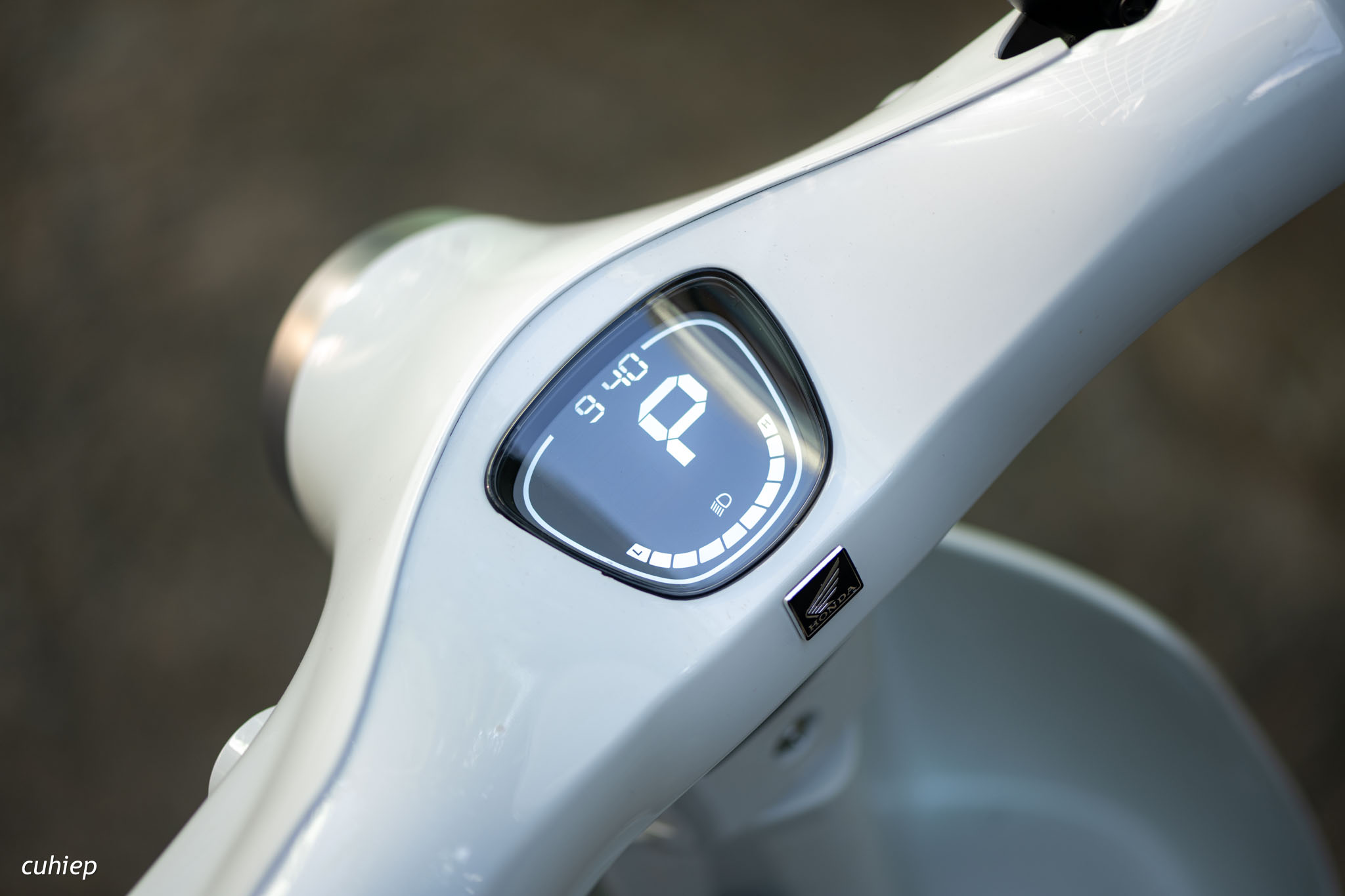 Trên tay Honda Cub E: đẹp và lạ