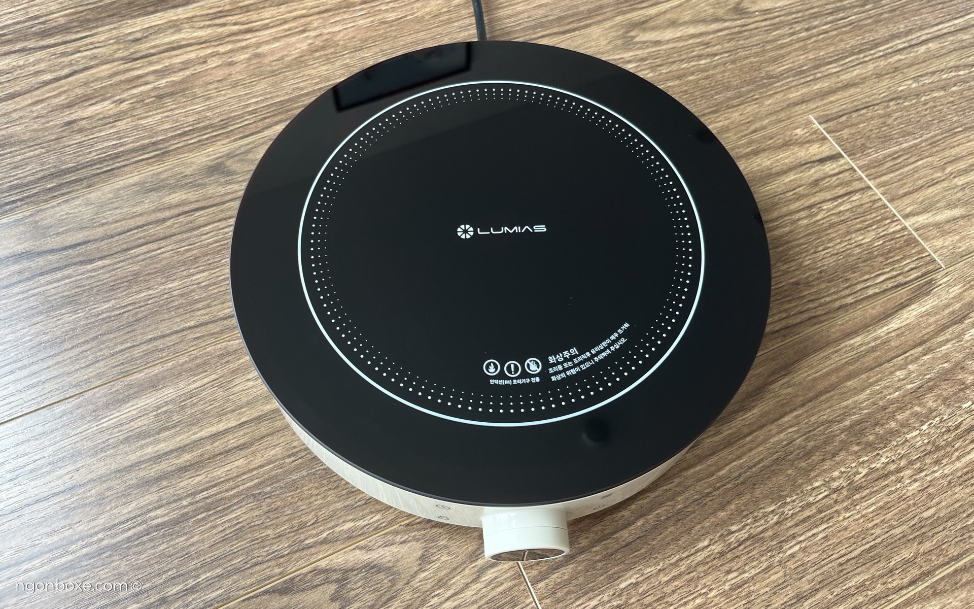 Trên tay và test tính năng giữ nhiệt cố định của bếp từ Lumias LK24 ...