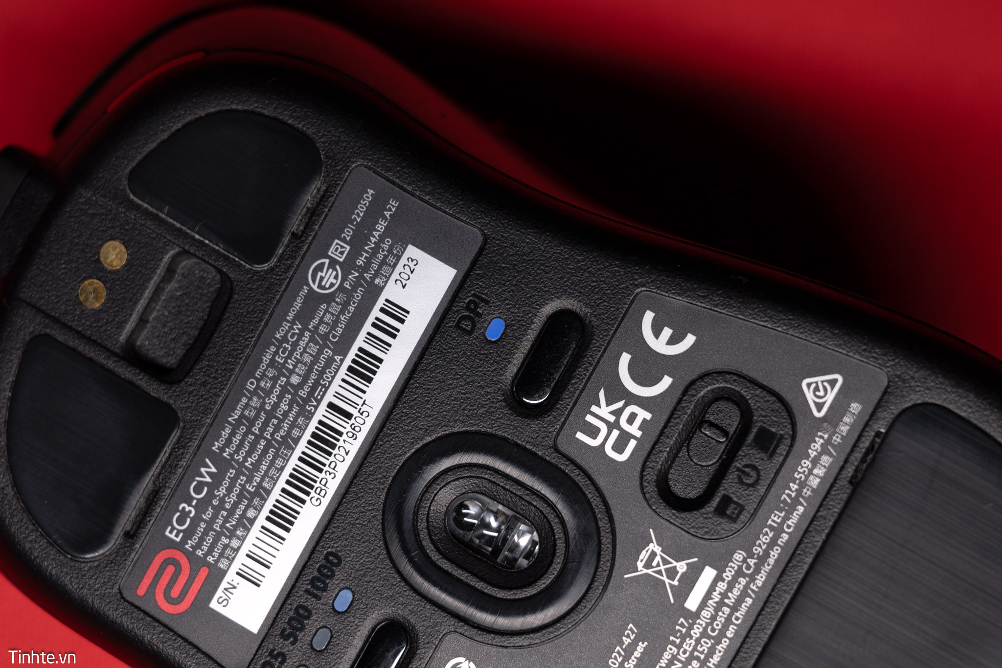 BenQ Zowie EC3-CW: Không phải là tốt nhất, nhưng có thứ quan trọng nhất giữ chân anh em