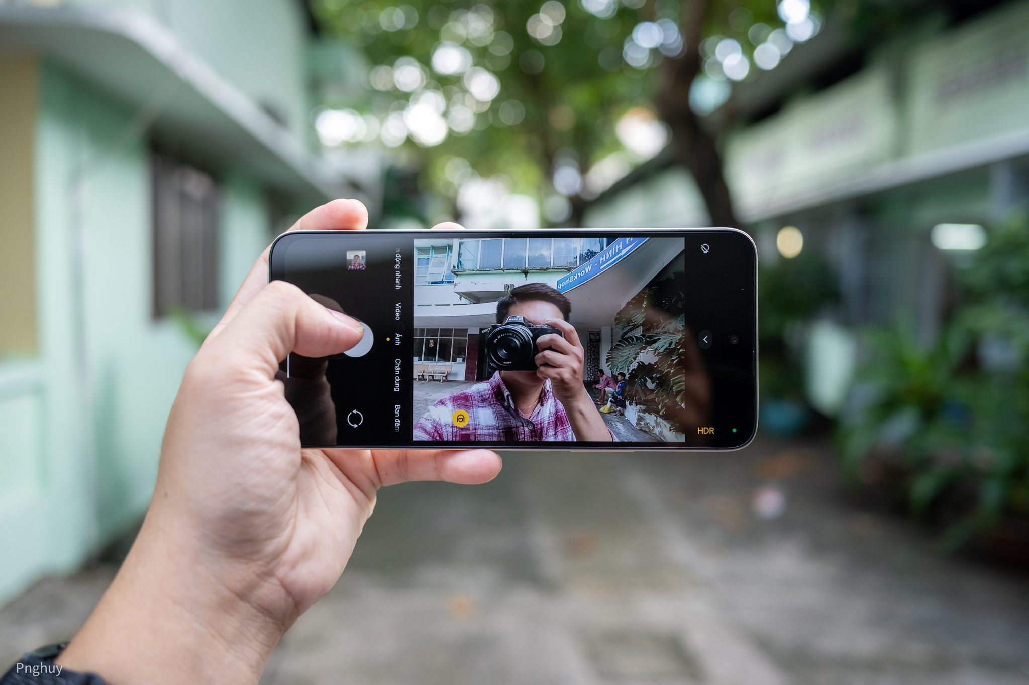 Trên tay Xiaomi Redmi 13: Điện thoại phổ thông với camera 108MP, mặt ...