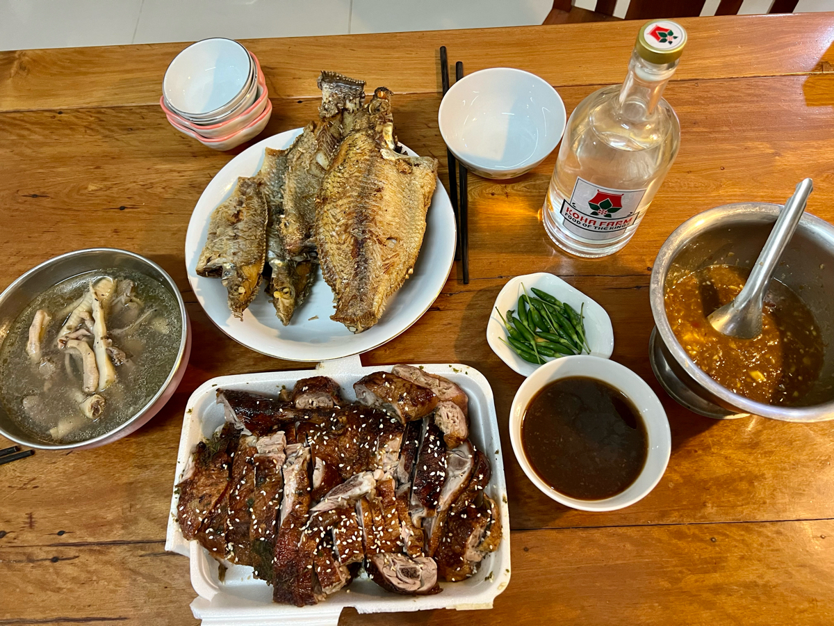 Lai rai chờ tới 23g | Viết bởi Tomri78